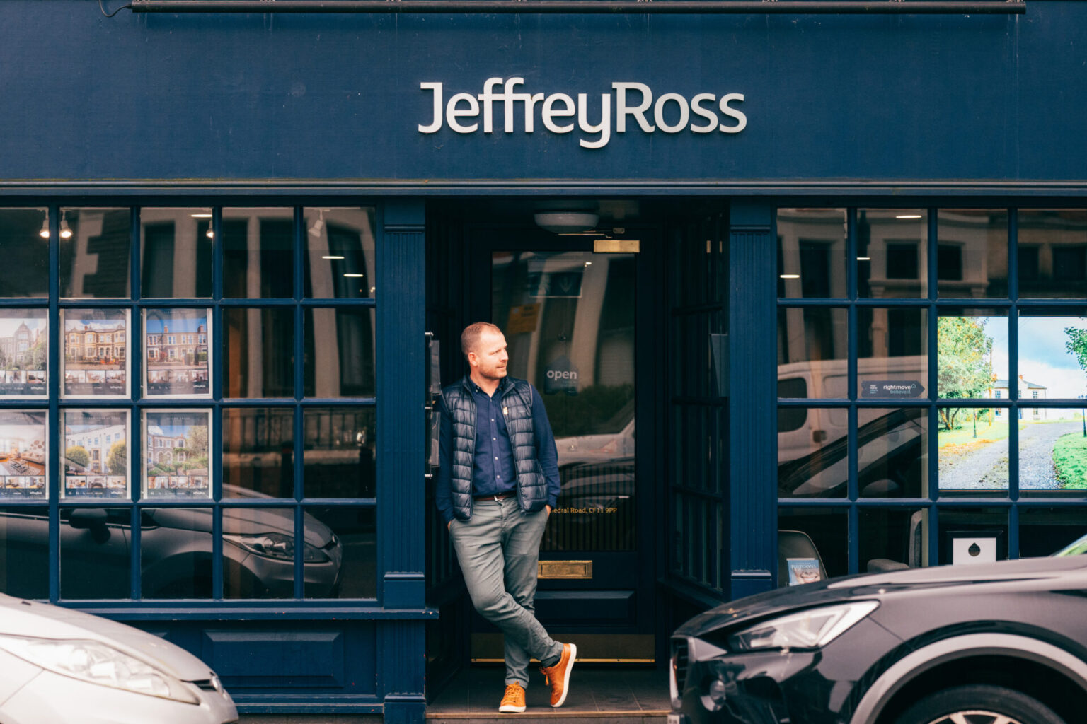 Contact - Jeffrey Ross Estates